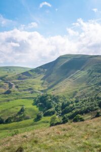 The Ultimate Guide to the Mam Tor Walk, Peak District (2023 Guide)