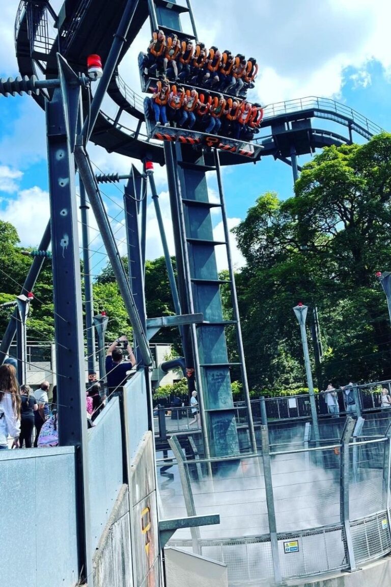 12 BEST Theme Parks in the UK (2025 Guide)