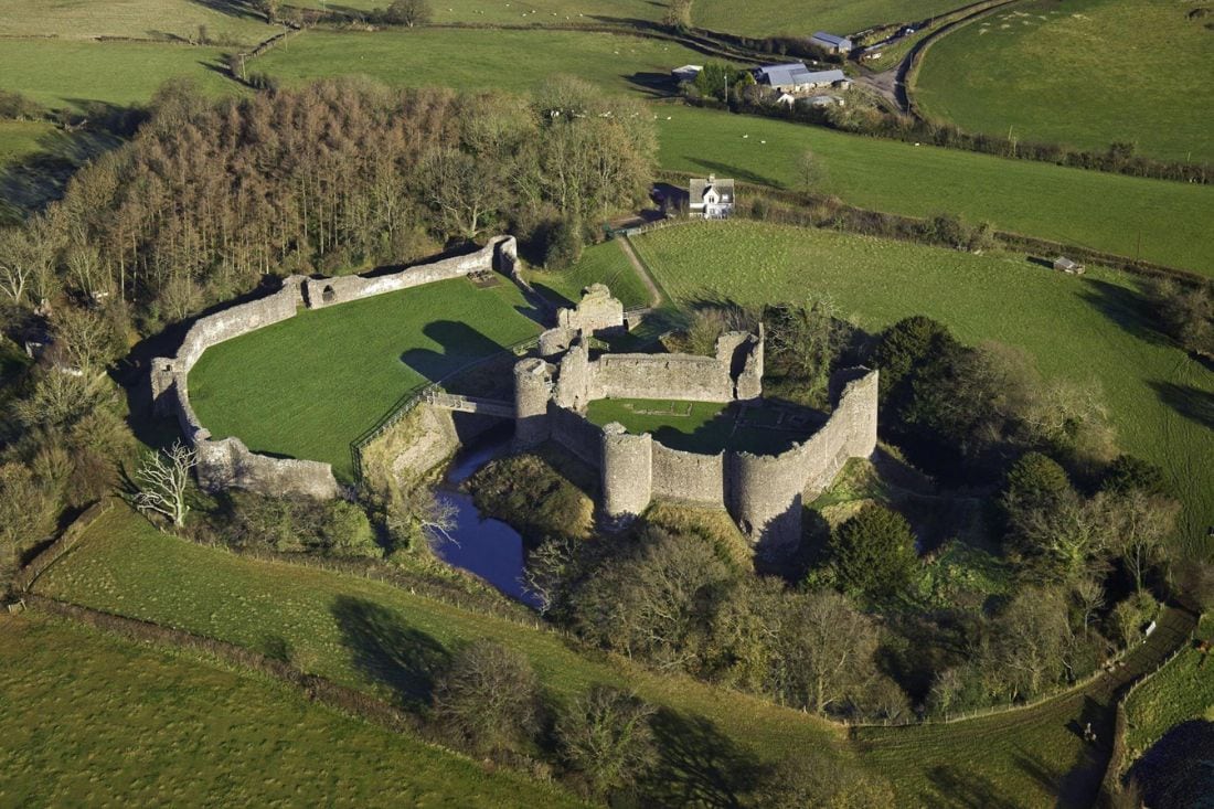 35 Best Castles In South Wales – Castles In Wales Map – HHCT